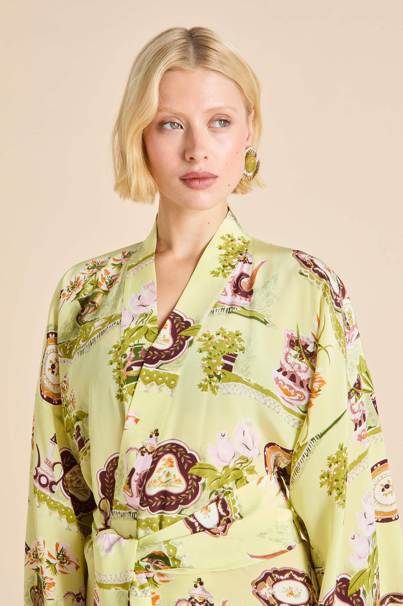 Amaya Aulenti Green Plate Robe in Silk Crêpe de Chine | Olivia von Halle
