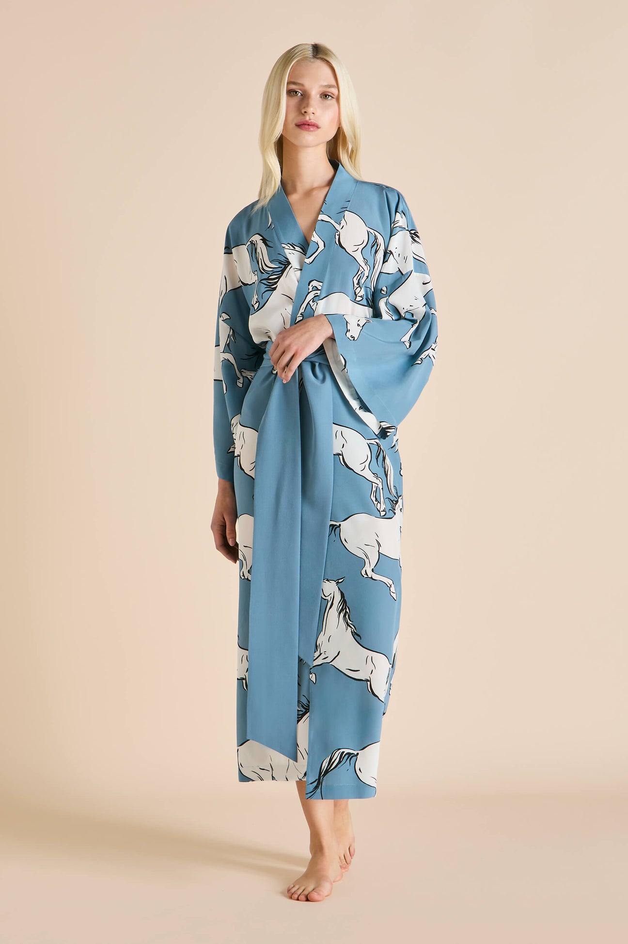 Amaya Cordelia Blue Horse Robe in Silk Crêpe de Chine | Olivia von Halle